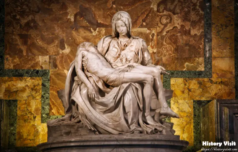 Michelangelo's Pietà: A Comparative Study with Other Renaissance ...